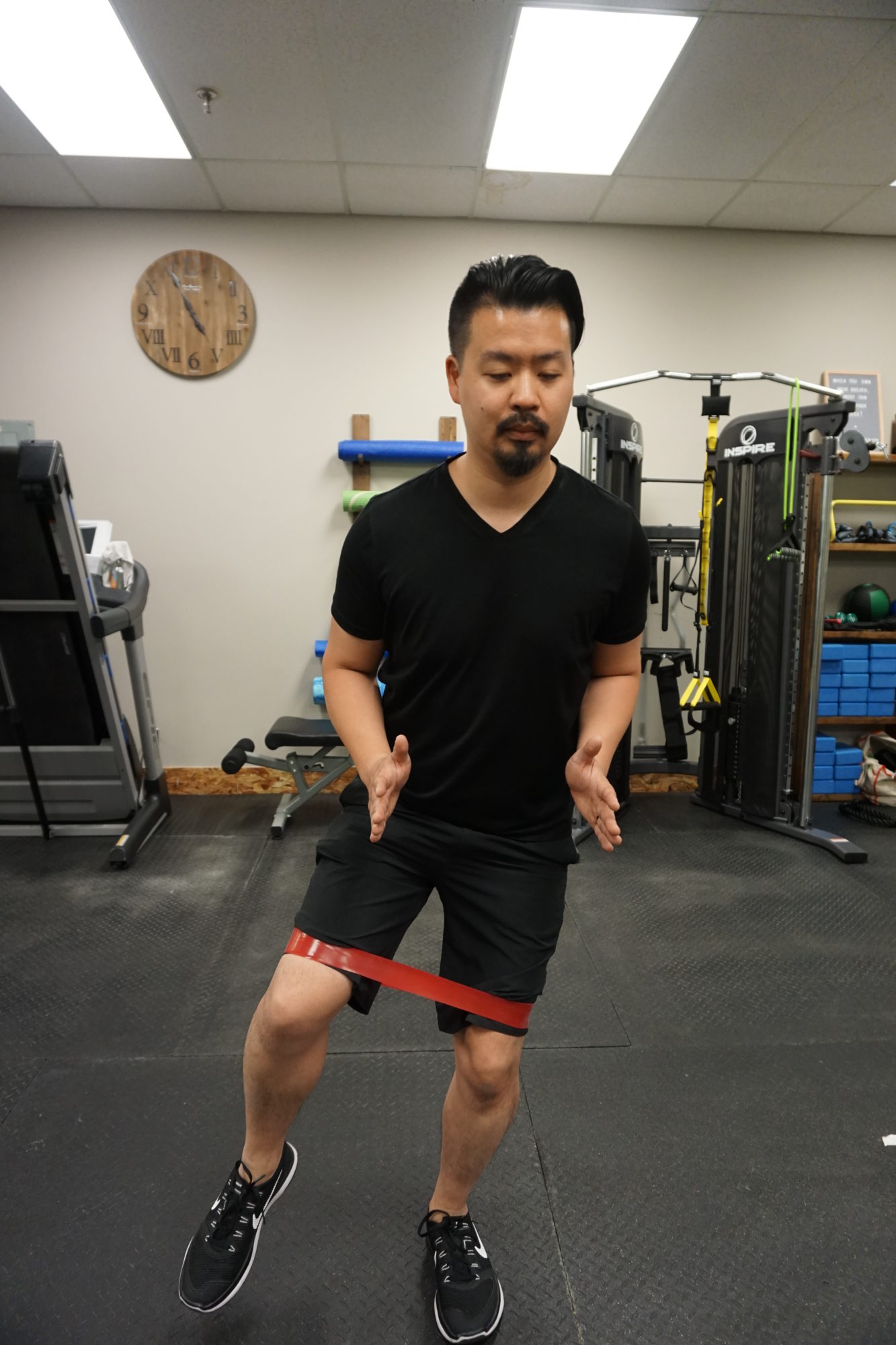 Lateral Band Walks - Zen Physiotherapy